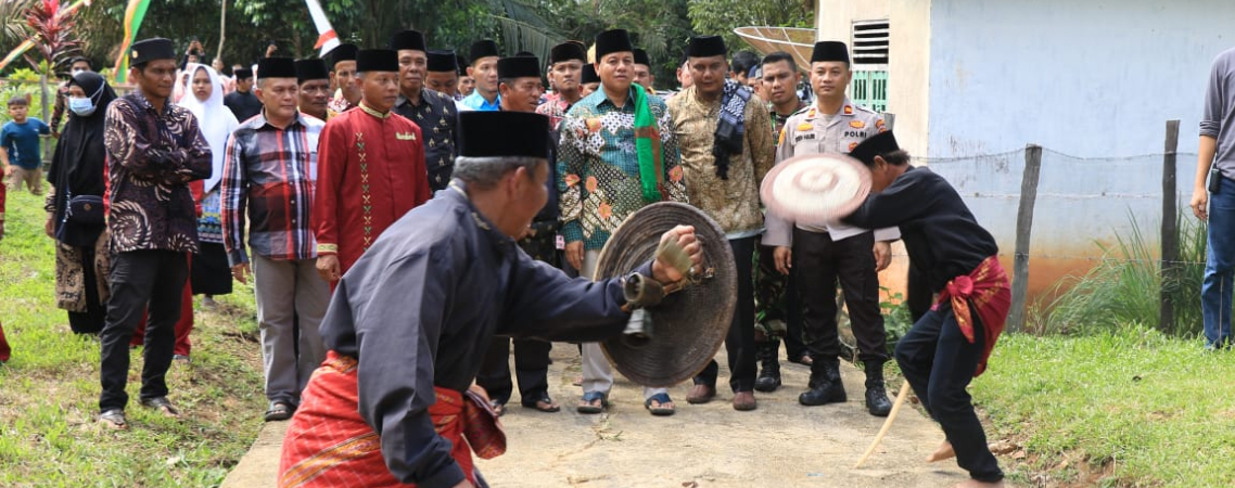 Jaga dan pertahankan tradisi Kuansing | Pemerintah Kabupaten Kuantan ...