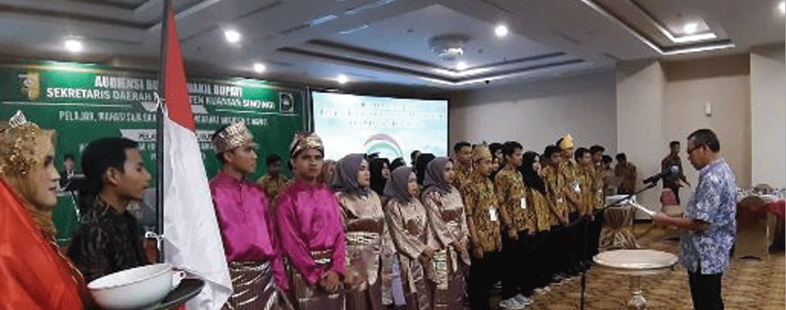 Bupati Mursini Minta Mahasiswa Ikut Promosikan Tradisi dan Budaya ...